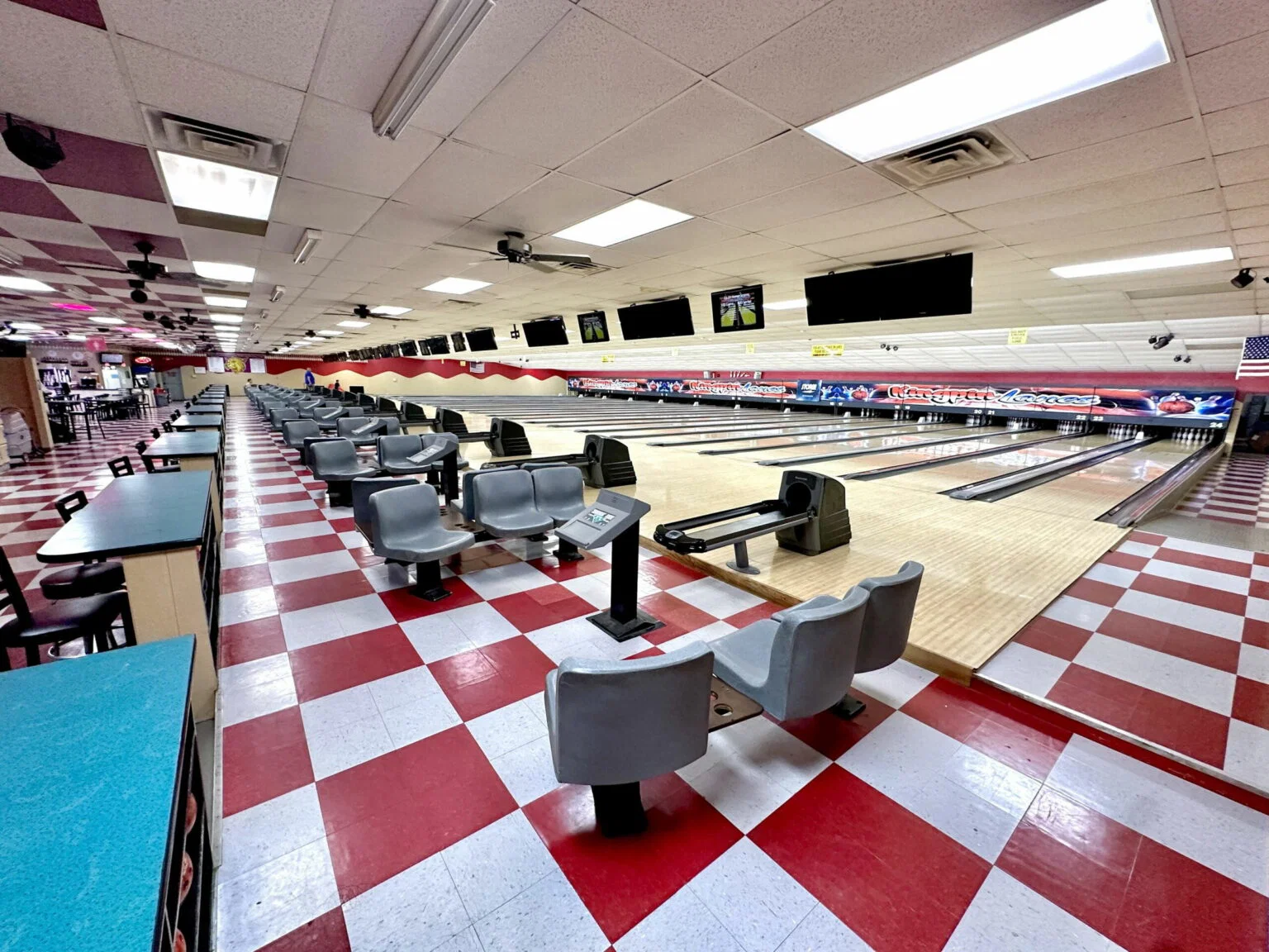 KINGPIN LANES | Bowling Alley - Lawrenceburg, TN